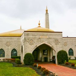 ISLAMIC CENTER OF GREATER CINCINNATI - 36 Photos - 8092 Plantation Dr ...