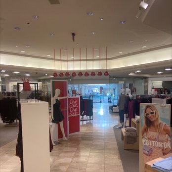 MACY’S - Updated December 2025 - 165 Photos & 95 Reviews - 6400 ...