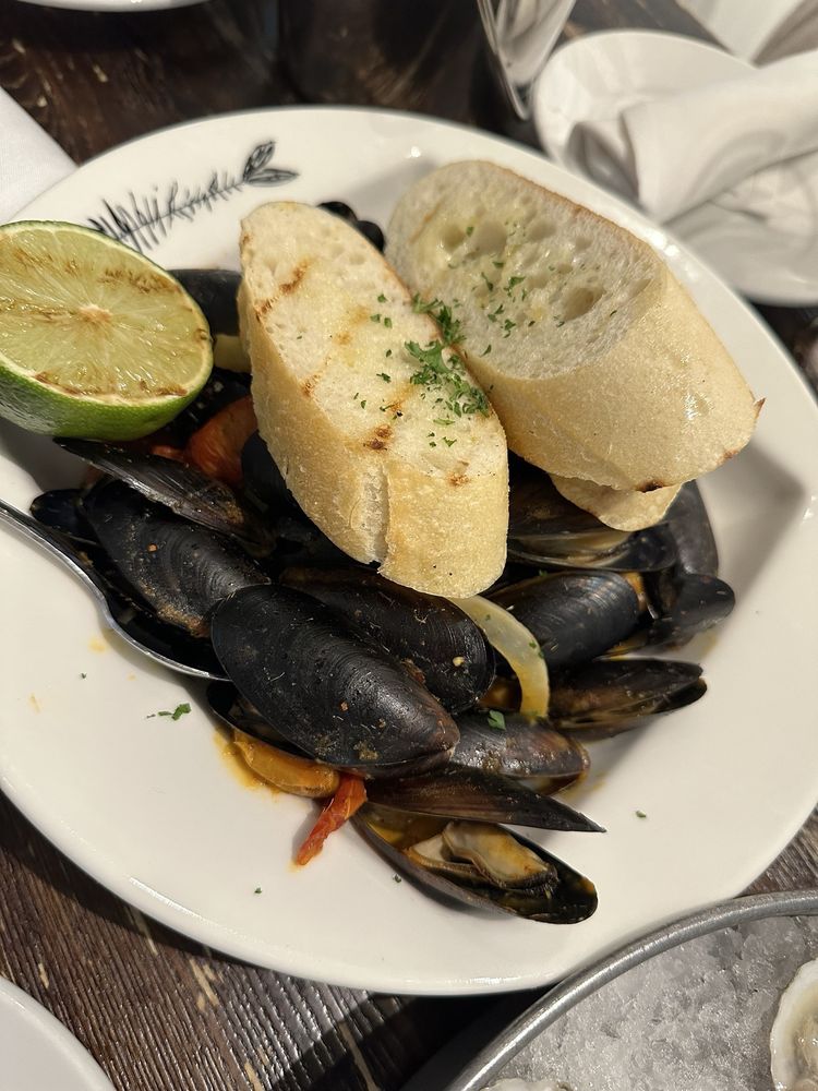 FISHBONES - Updated December 2025 - 321 Photos & 736 Reviews - 34 ...