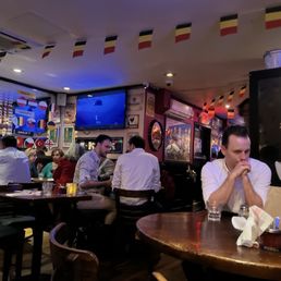 BXL CAFE - Updated August 2025 - 276 Photos & 570 Reviews - 125 W 43rd ...
