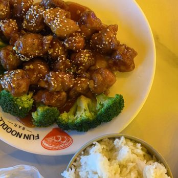 FUN NOODLE BAR - Updated May 2025 - 45 Photos & 10 Reviews - 1809 W Lp ...