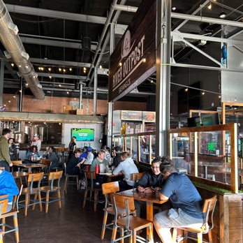 RIVER OUTPOST BREWING CO. - Updated August 2025 - 158 Photos & 129 ...