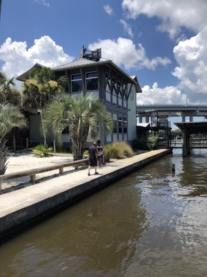 BOON DOCKS RESTAURANT - 113 Photos & 173 Reviews - Seafood - 14854 Bay ...