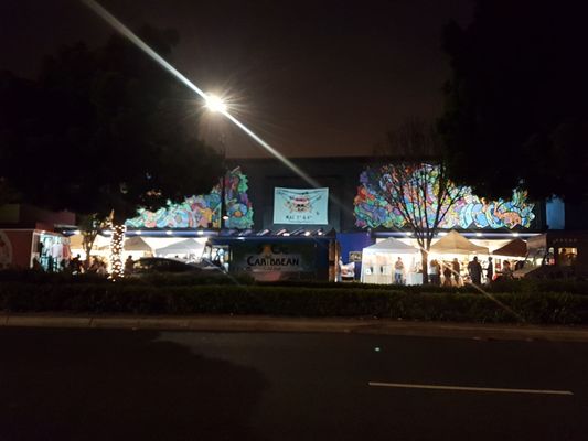 BIXBY KNOLLS FIRST FRIDAYS - Updated December 2025 - 36 Photos - 4105 ...