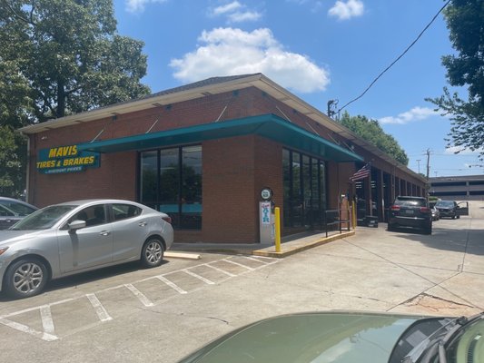 MAVIS TIRES & BRAKES - Updated December 2025 - 12 Photos & 199 Reviews ...