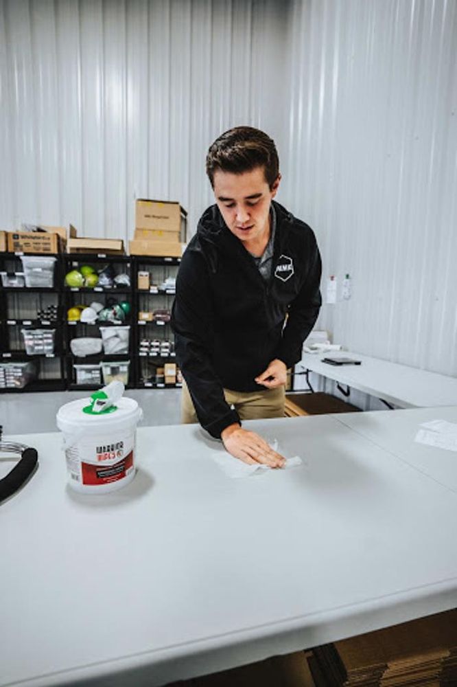 MMKL GROUP - Updated September 2024 - 11 Photos - 5-3919 Brodsky Avenue ...