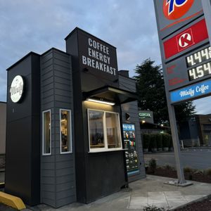 REGENT BAKERY & CAFE - Updated February 2025 - 43 Photos - 1802 12th ...