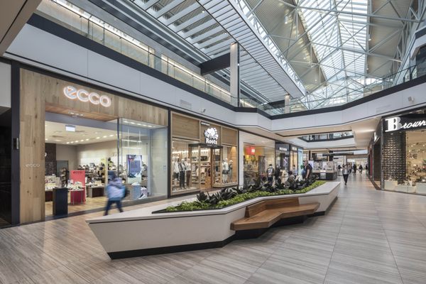 CF FAIRVIEW POINTE CLAIRE - Updated November 2025 - 39 Photos & 36 ...