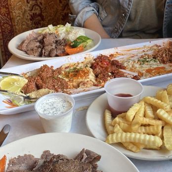 BOSPHORUS CAFE - Updated June 2024 - 744 Photos & 679 Reviews - 935 S ...