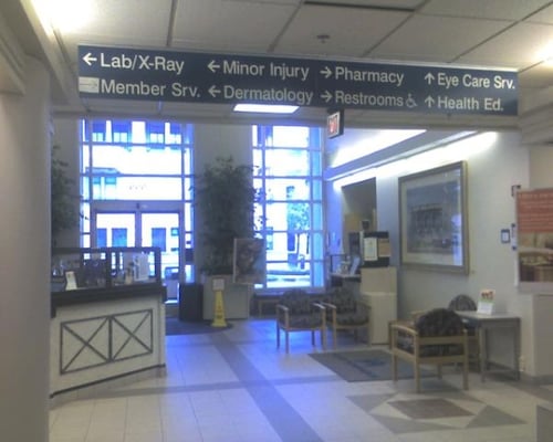 KAISER PERMANENTE MOUNTAIN VIEW MEDICAL OFFICES - Updated October 2025 ...