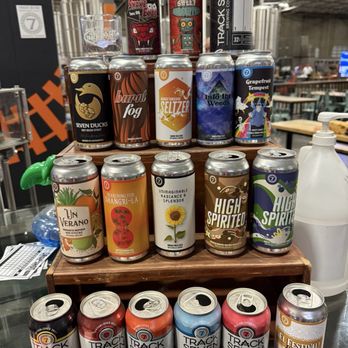 TRACK 7 BREWING - NATOMAS - CLOSED - Updated June 2025 - 1148 Photos ...
