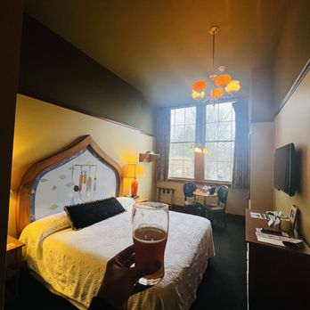 MCMENAMINS ANDERSON SCHOOL - Updated October 2025 - 764 Photos & 760 ...