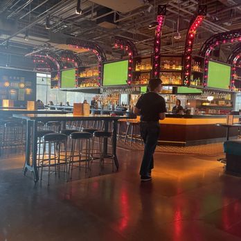 PUTTSHACK - SCOTTSDALE - Updated October 2025 - 426 Photos & 299 ...