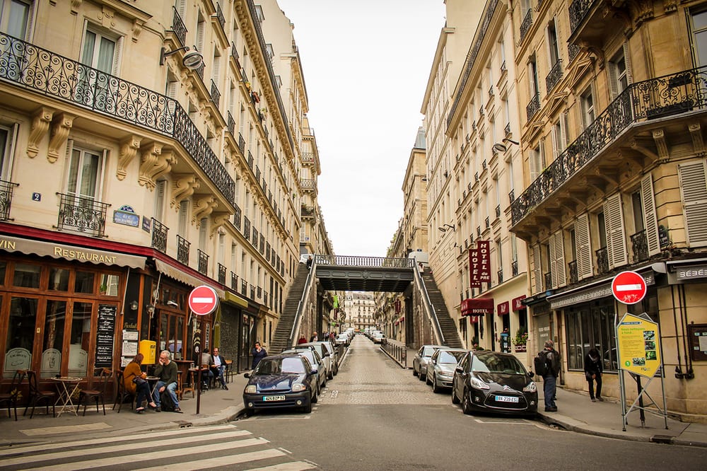 LE CAFÉ CACAHUÈTE - Updated July 2024 - 56 Photos & 16 Reviews - 1 rue ...