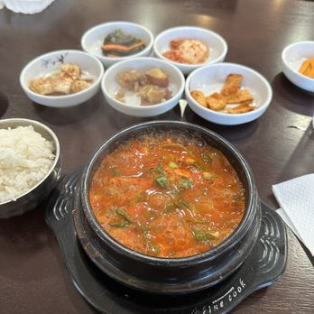 NEWTOWN DINING KOREAN RESTAURANT - Updated October 2024 - 318 Photos ...