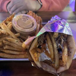 SPITZ - Updated December 2025 - 216 Photos & 176 Reviews - 2015 N Globe ...