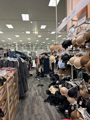 TARGET - Updated January 2026 - 200 Photos & 294 Reviews - 100 14th St ...