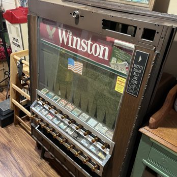 COLTS NECK GENERAL STORE - Updated December 2025 - 38 Photos & 50 ...