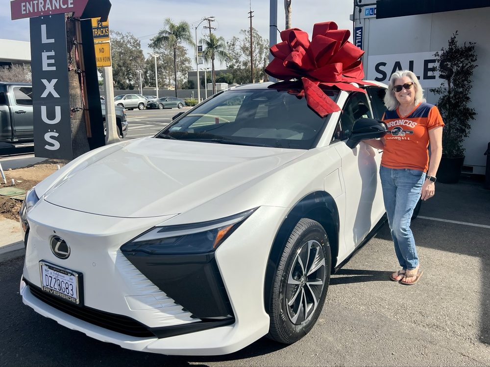 LEXUS OF RIVERSIDE - Updated December 2025 - 254 Photos & 909 Reviews ...