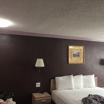 HOLLYWOOD STARS INN - Updated December 2024 - 51 Photos & 37 Reviews ...