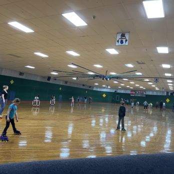 SKATE STATION - Updated December 2025 - 91 Photos & 60 Reviews - 3461 ...