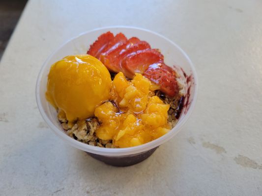 ALOHA BOWLS AND TEA - 103 Photos & 46 Reviews - 2005 Kalia Rd, Honolulu ...