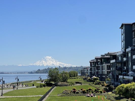 POINT RUSTON PUBLIC MARKET - Updated December 2025 - 88 Photos & 25 ...