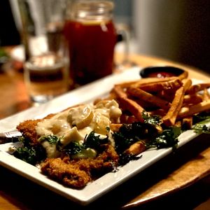 SWAN ON THE RIDEAU - Updated January 2026 - 17 Photos & 14 Reviews ...