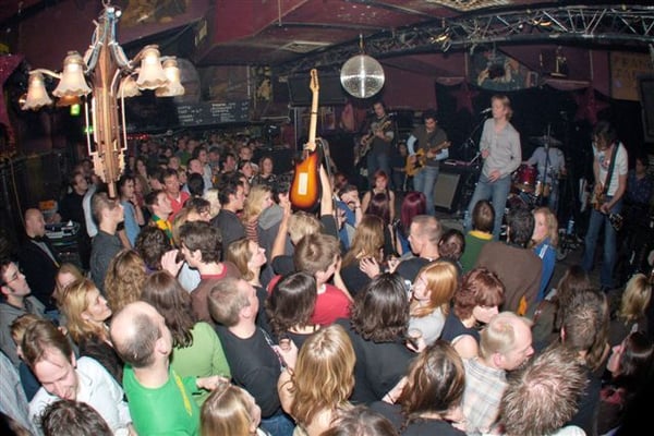 MUZIEKCAFÉ DE PAAP - Updated December 2025 - Papestraat 32, Den Haag ...