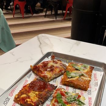 MAMA’S TOO - Updated March 2025 - 542 Photos & 258 Reviews - 323 ...