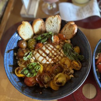 WHITE RABBIT GASTROPUB - Updated November 2024 - 716 Photos & 851 ...