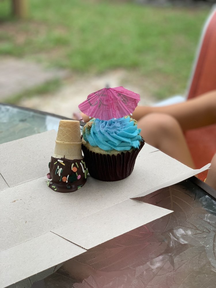 COLSIE COFFEE AND BAKESHOP - Updated June 2024 - 143 Photos & 104 ...