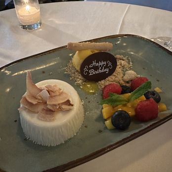 LE COLONIAL - Updated July 2025 - 1894 Photos & 1706 Reviews - 57 E Oak ...