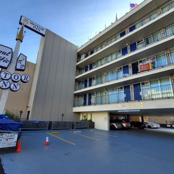 ROYAL PACIFIC MOTOR INN - Updated March 2025 - 105 Photos & 133 Reviews ...