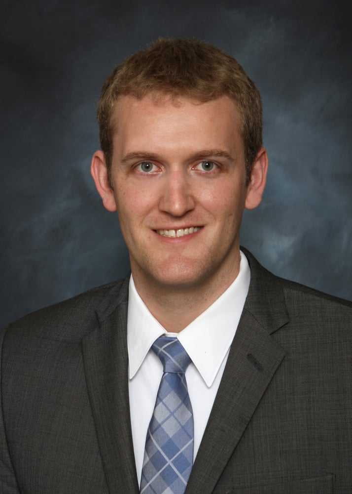 CHRISTOPHER THOMPSON, MD - Updated May 2026 - 71 Reviews - 18 Endeavor ...