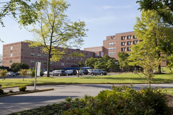 EINSTEIN MEDICAL CENTER - ELKINS PARK - Updated October 2025 - 15 ...