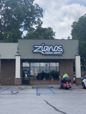 ZIANOS ITALIAN EATERY - Updated July 2024 - 54 Photos & 84 Reviews ...