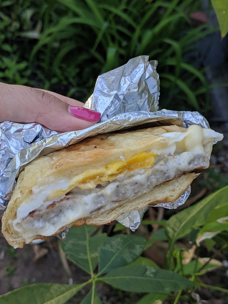 WHITNEY DONUT AND SANDWICH SHOP - 111 Photos & 177 Reviews - 2574 ...