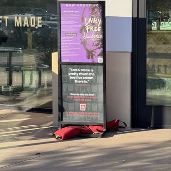 SALT & STRAW - Updated May 2025 - 201 Photos & 90 Reviews - 3150 E Ray ...