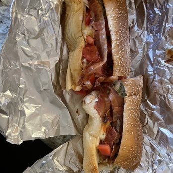 DAN’S SUPER SUBS - 894 Photos & 1770 Reviews - 22446 Ventura Blvd ...