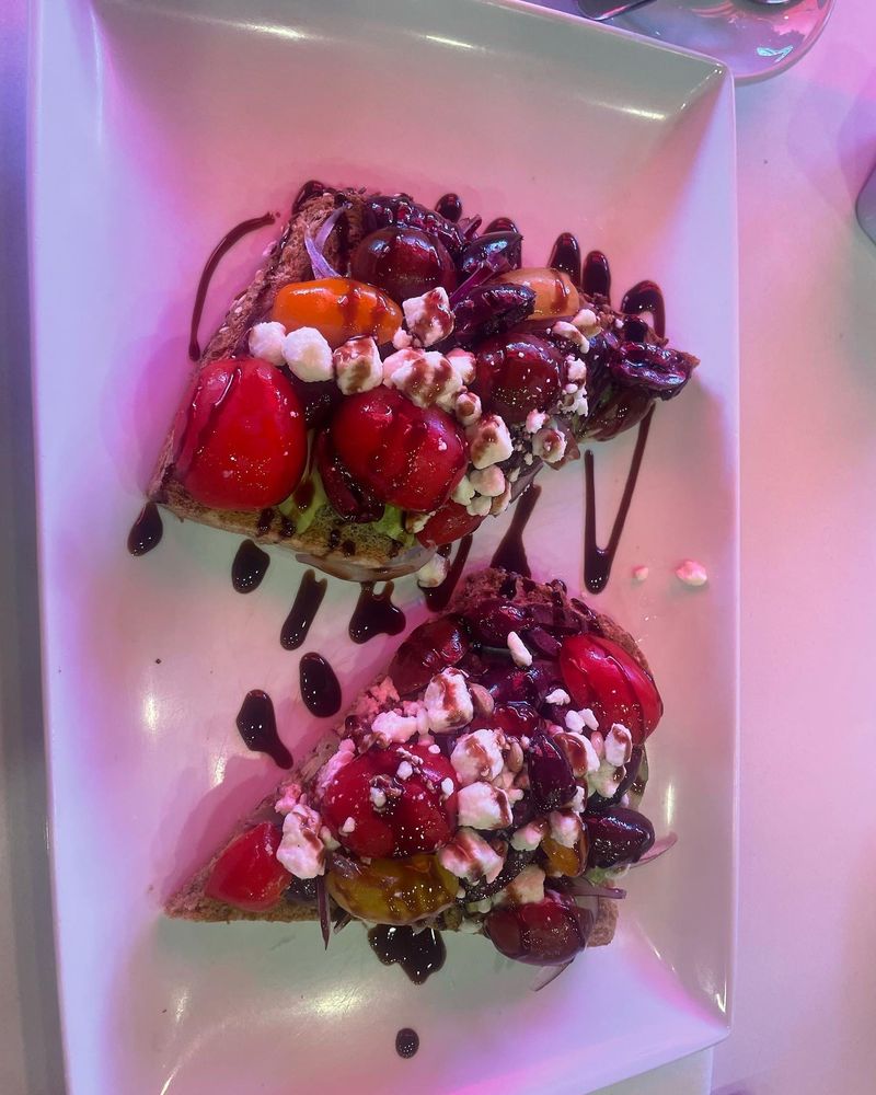 PEPPO RESTAURANT - 18190 W Dixie Hwy, North Miami Beach, Florida ...