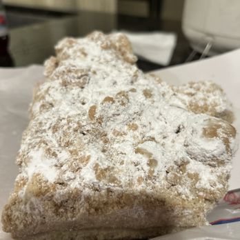 B & W BAKERY - Updated November 2024 - 341 Photos & 329 Reviews - 614 ...