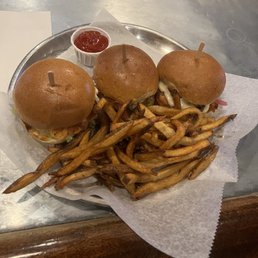 MISCONDUCT TAVERN - Updated October 2025 - 184 Photos & 445 Reviews ...