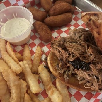 COURTNEY’S BBQ - Updated January 2026 - 33 Photos & 65 Reviews - 1166 ...