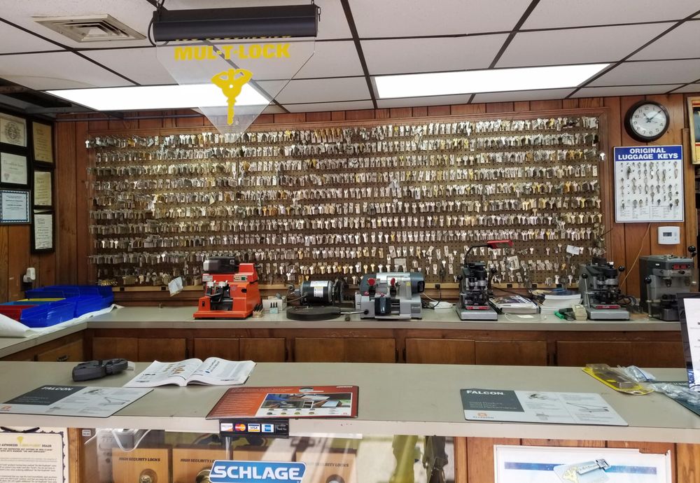 COLLINE BROTHERS LOCK & SAFE - Updated May 2026 - 210 N 14th St ...