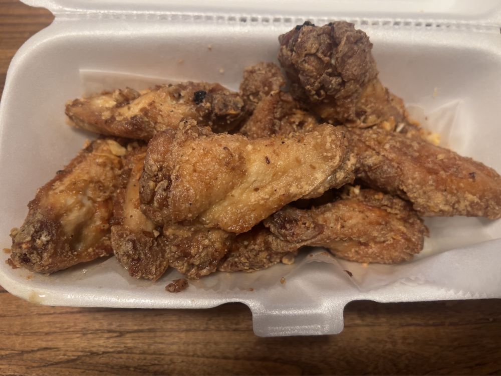 THE DEN - Updated October 2025 - 2546 7th Ave E, North Saint Paul ...