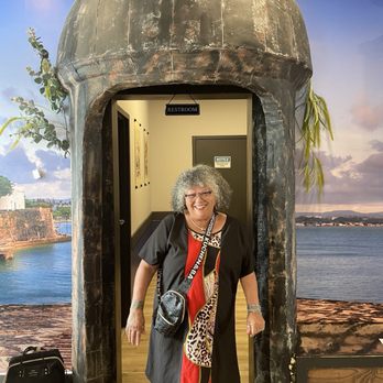 LA BORICHINA - Updated July 2024 - 70 Photos & 39 Reviews - 105 Meriden ...