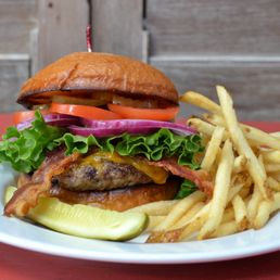 CHEZ ZEE AMERICAN BISTRO - Updated November 2025 - 855 Photos & 1178 ...