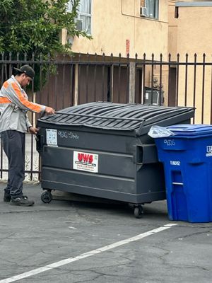 UNIVERSAL WASTE SYSTEMS - Updated December 2025 - 48 Photos & 157 ...