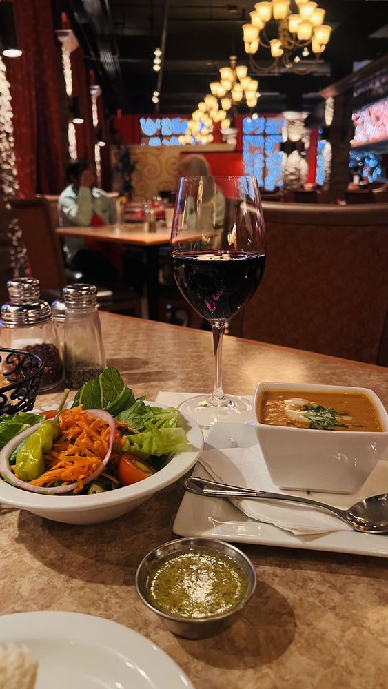 COLLETTI’S ITALIAN RESTAURANT - 106 Photos & 162 Reviews - 202 S 1st St ...